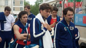 Смотреть фильм движение вверх качестве