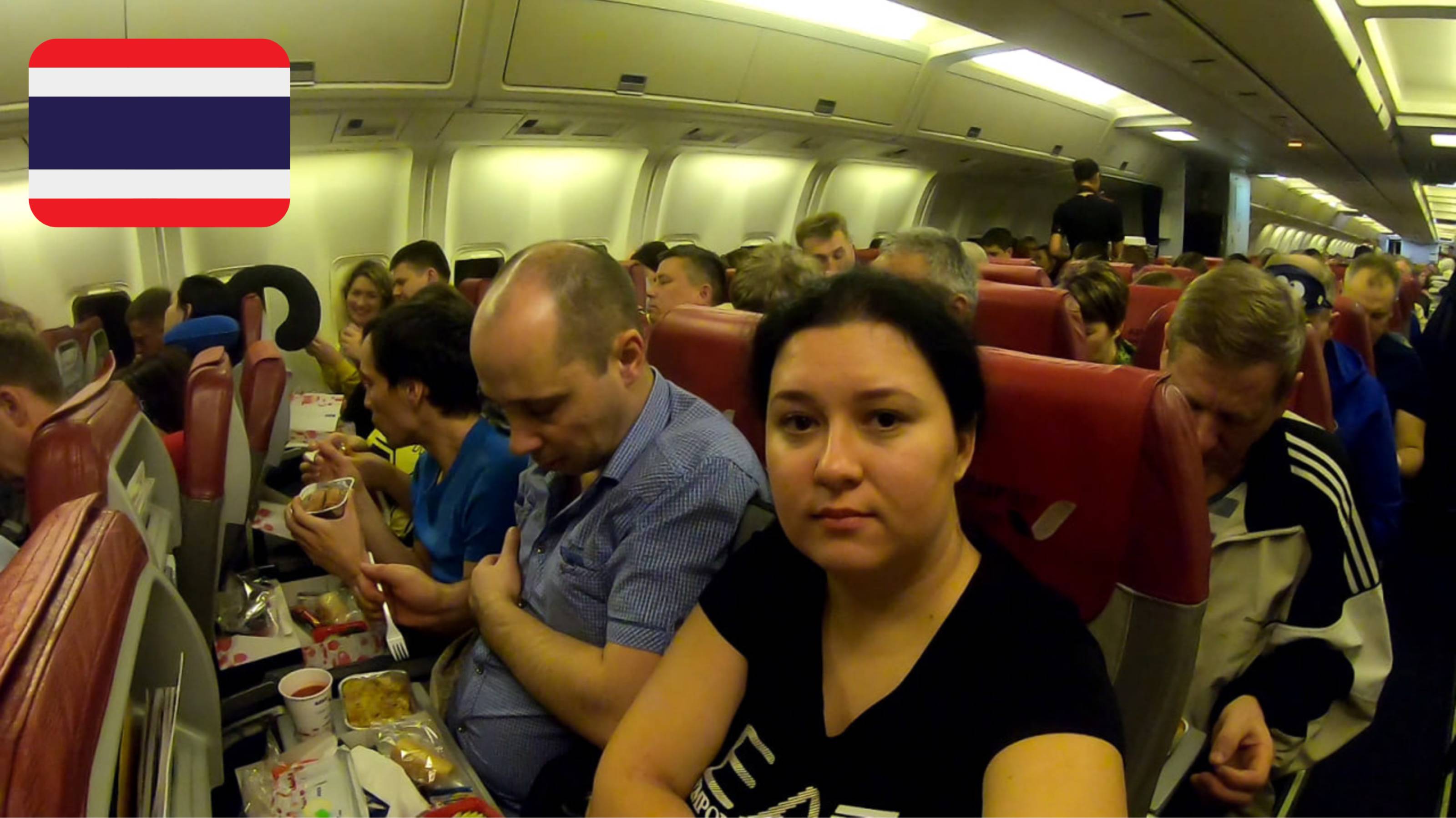 #1 Летим на Пхукет. Чем нас кормили на борту AZUR AIR? Декабрь 2019