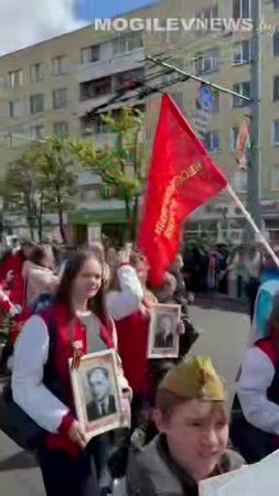 Смоляне на праздничном шествии в Могилёве