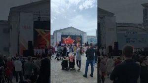 Военное попурри (отрывок): народный казачий хор ЦК "Родина" (г. Анапа, 09.05.2025)