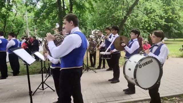 Детский духовой оркестр - Журавли