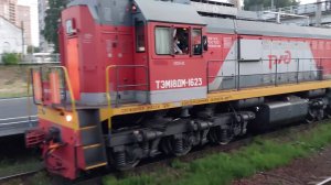 ТЭП18ДМ-1623 на платформе "Пискаревка"
