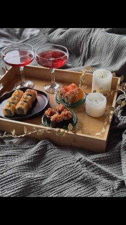 -20% на заказ и роллы в подарок от ТАНУКИ 🍱✨ забирай го?