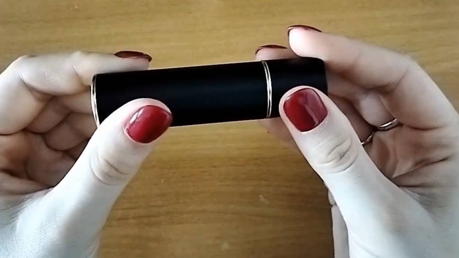 АСМР пять вещей, которые были под рукой