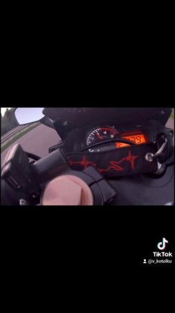 ЗАКІНЧИЛОСЬ ЛІТО #прикол #спортбайк #moto #автобус #борода