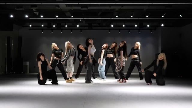 Aespa "Armageddon" dance practice