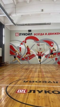 Лукойл зажигает спортивный дух ! Роспись стены ДЕ «Нефтехимиков» город Кстово