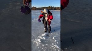 Зимняя рыбалка🎣знатное озеро🔥клев сумасшедший🐟🐟