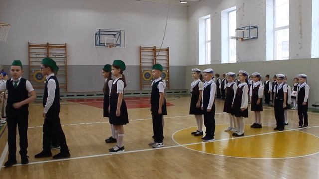 3 класс  "Смотр строя и песни"  2022г.  ЧОУ СОШ КРИСТАЛЛ г. Сызрань