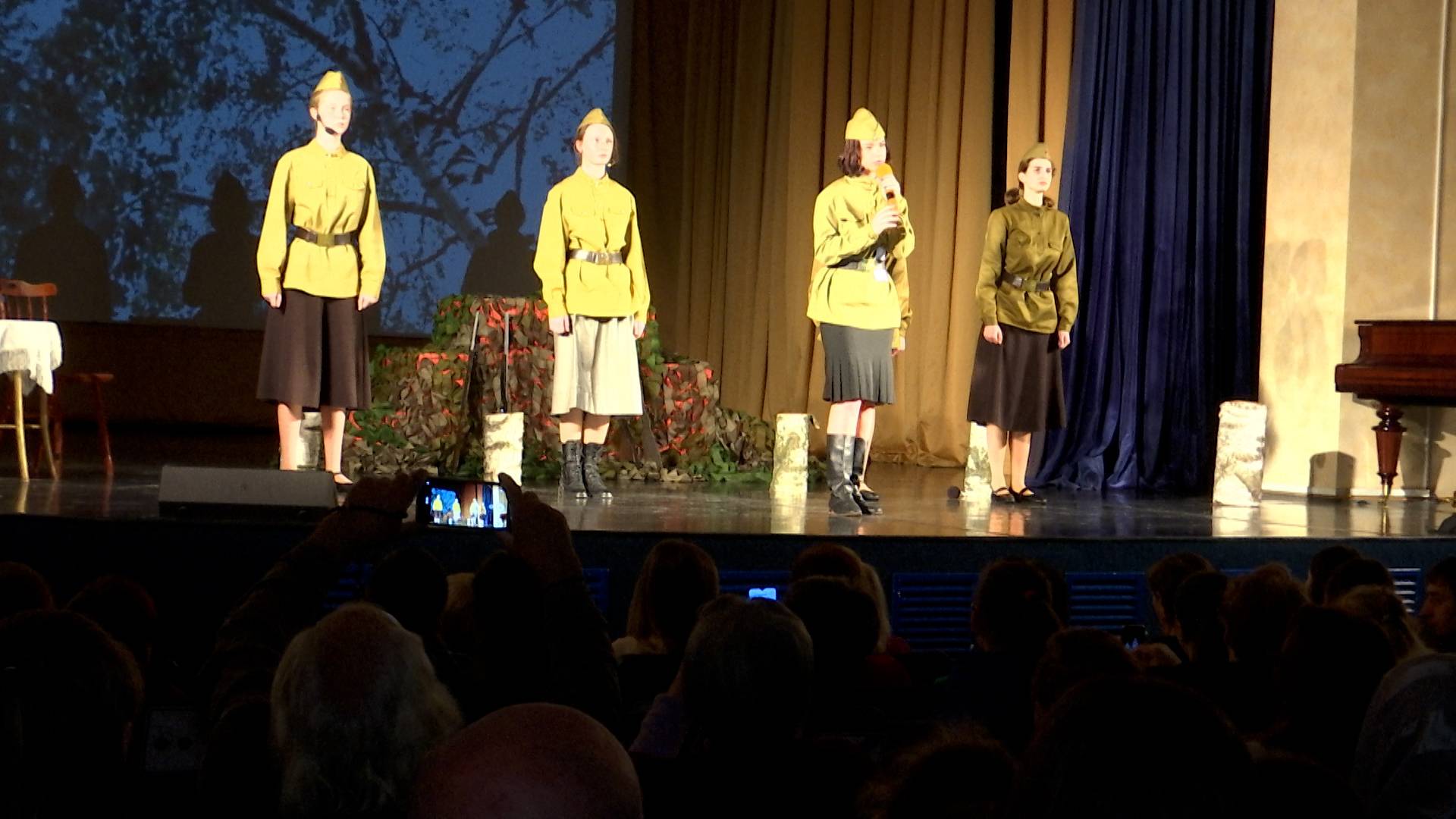 Премьера спектакля «Герои наших времён»