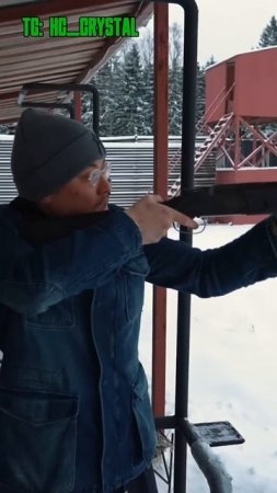 Учимся правильно стрелять по тарелкам #хоккей #стрель?