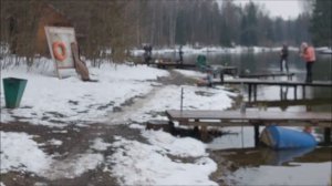 Форель ловится в основном на стационарные снасти. Клё?