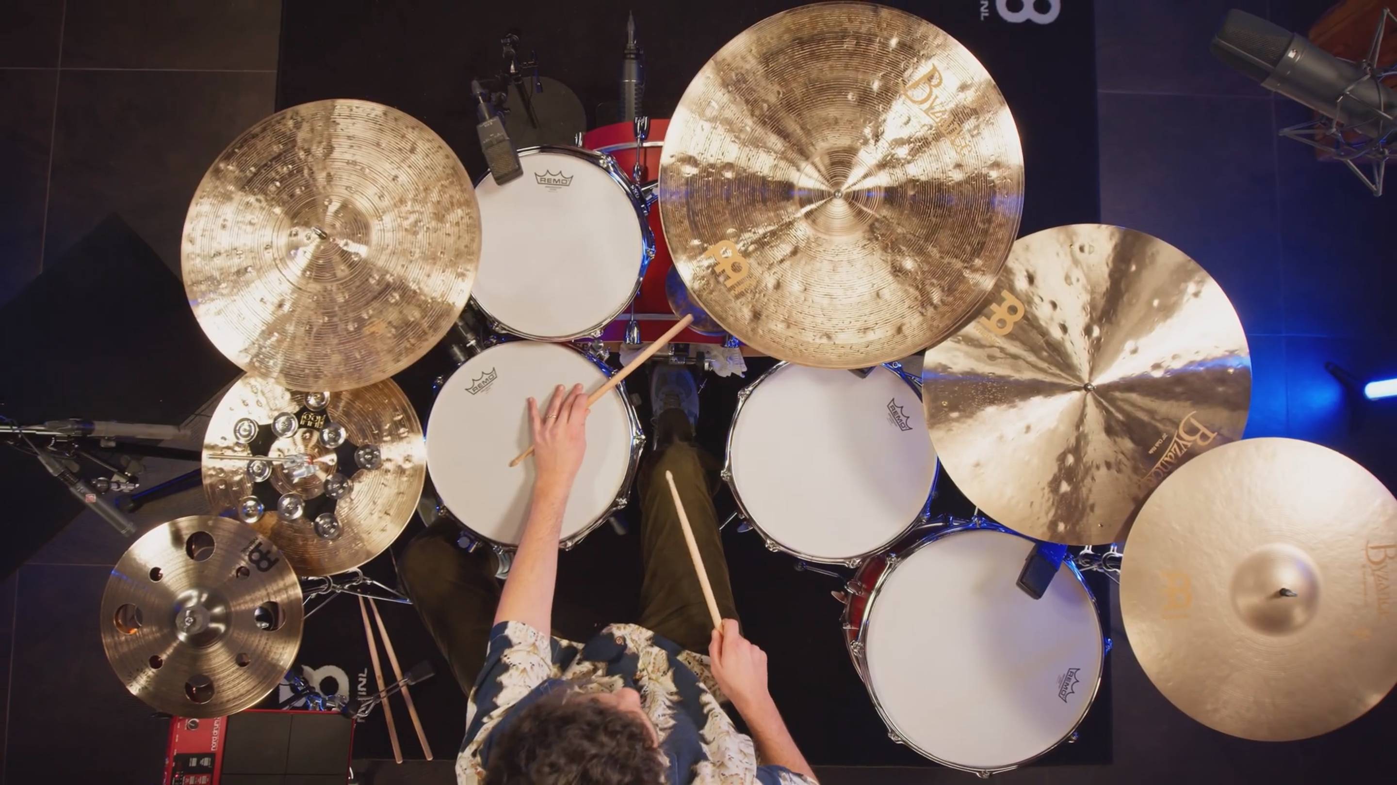 Amir Bresler - Play Pirates (Live)