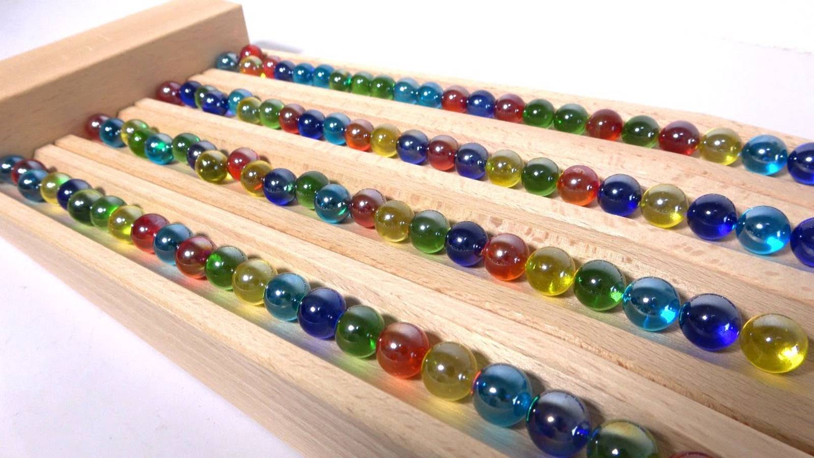 ШАРИКИ КАТАЮТСЯ ПО ГОРКЕ ДЛЯ ДЕТЕЙ ВИДЕО ДЛЯ ДЕТЕЙ КАНАЛ ИГРАЛКИ-ЗАЛИПАЛКИ