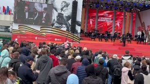 Фрагмент концерта ко Дню Победы с участием оркестра Дальневосточного бассейнового филиала