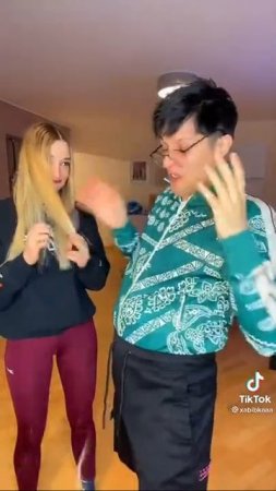 Хабиб и тетя Наташа вайн прикол мем угар ржакаxabibkaaa