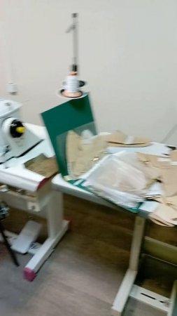 швейка, здесь из деталей кожи собирают заготовки верх?