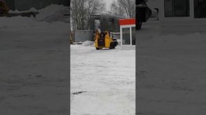 Тест-драйв минипогрузчика МКСМ-1200А-1 [get-save.com]