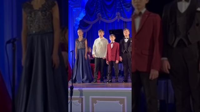 «Прекрасное далеко» Е.Крылатов #прекрасноедалеко #крылатов #конкурсобразцовой #песни #розов