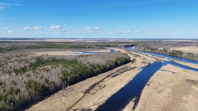 Над полями над лугами