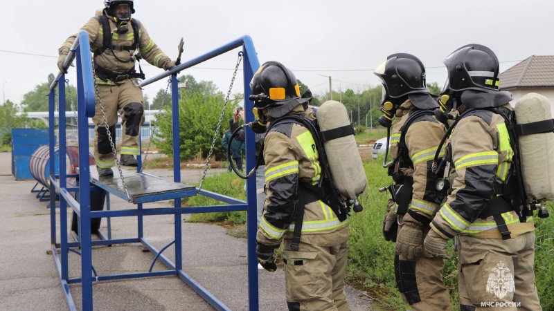 В Кабардино-Балкарии проводятся соревнования огнеборцев