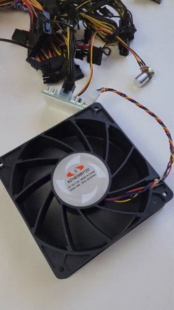 Вентилятор серверный 140 мм для Whatsminer 7.2А 7000 об/мин