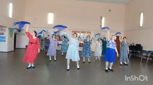 Новолоктинский СДК, танцевальный флешмоб «Эхо Победы» под песню "Синий платочек"