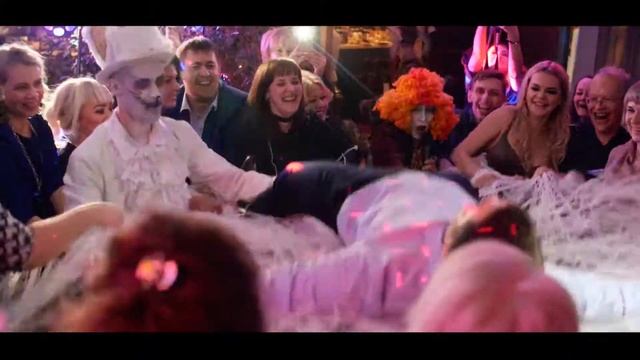 «Алиса в стране чудес» для «Промедика»