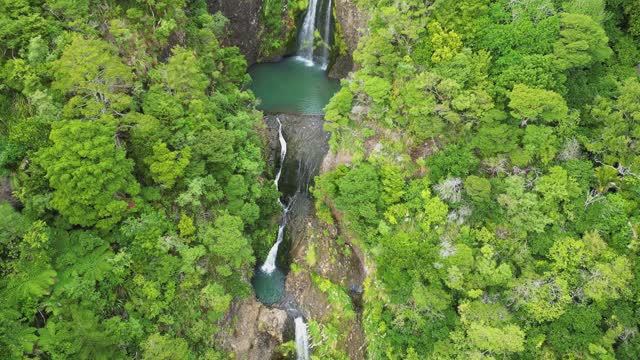 Calming Music for Meditation and Mindfulness: FindSerenity in New Zealand's Landscapes in 4K
