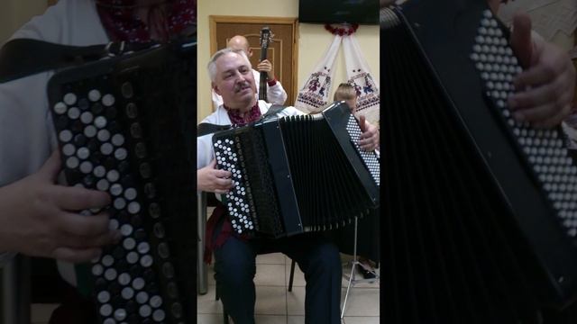 "Займутся вечерние росы"