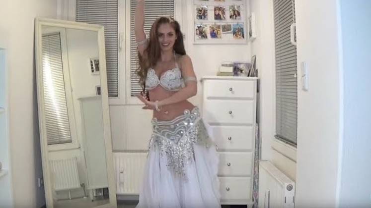 Oriental Belly Dance Isabella