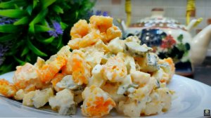 Салат с сухариками быстрый. Рецепт салата на каждый день.