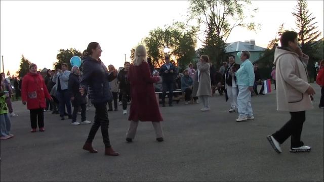 концерт в честь 80 летия победы часть 8