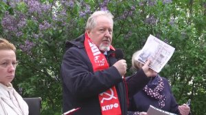 Кому выгодно признавать крепкие "сталинки", да после капитального ремонта, аварийными?