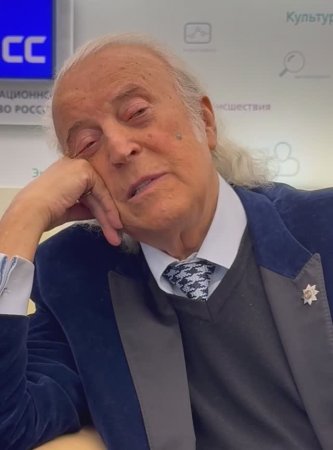 Илья Резник рассказал, как в 87 лет поддерживает форму