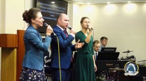 Таких поклонников сегодня ищет Бог (God seeks such to worship Him today)