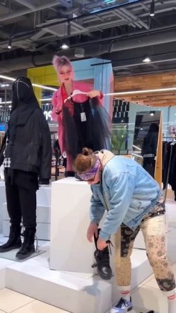 кто должен готовить в паре — ПАРЕНЬ или ДЕВУШКА ?? пиши в комментах 🧑🏽🍳👩🏻🍳🧂 #юмор #пранк