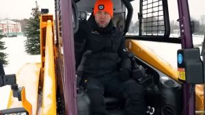 Вот это УРОВЕНЬ Новый мини-погрузчик ЧЕТРА МКСМ 1200М [get-save.com]