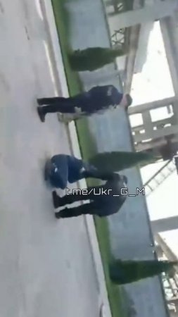 🇺🇦Геноцидники из ТЦК совместно с антиполицаями продолжают устраивать облавы на мужское население
