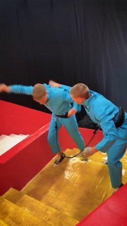 Slippery vs Sticky Stairs