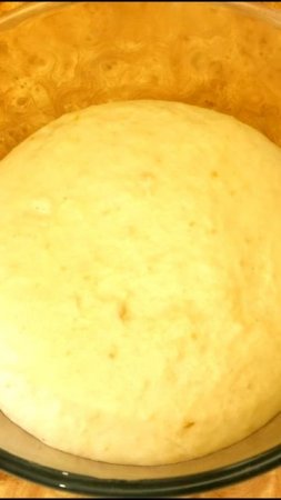 Праздничные кренделя на закваске с  ореховой начинкой