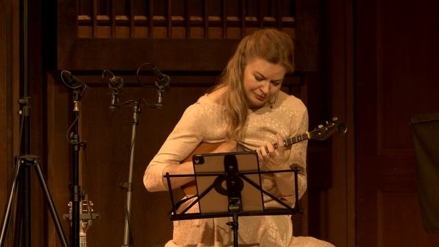 А. Чайковский Andante из Сонаты для домры и клавира - Екатерина Мочалова и Евгения Кривицкая