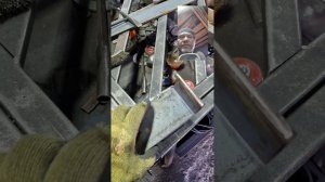 Изготовление ловушек штанги для силовой рамы.