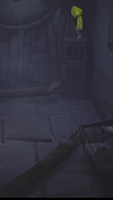 отрубил руки монстру дверью лифта)) #монстр #жуть #хоррор #ужасы #победа # игра #маленькиекошмары