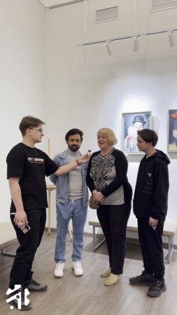 9 мая — День Победы и замечательный повод окунуться в атмосферу настоящего театрального искусства.