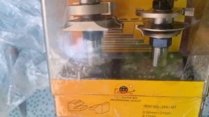 Розпаковка посилки з фрезами 3551 set для виготовлення ва