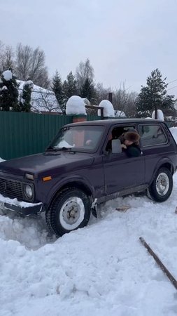 Засадил ниву в снегу 😬#car #нива #юмор #snow #shorts #short