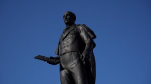 Торжественное открытие памятника Михаилу Сперанскому перед Новым зданием РНБ