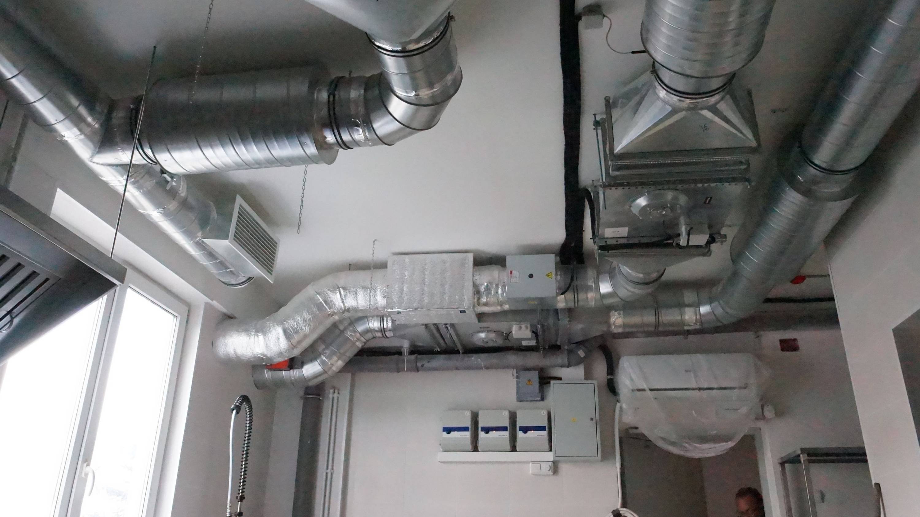 Вентиляция столовой