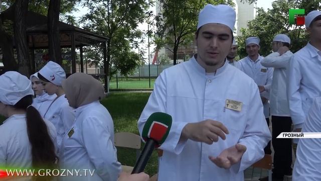 В Грозном прошла ярмарка вакансий для будущих медиков